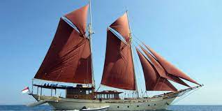 Trasformasi Pinisi, Kapal Dagang yang Dicintai Wisatawan dan Simbol ...